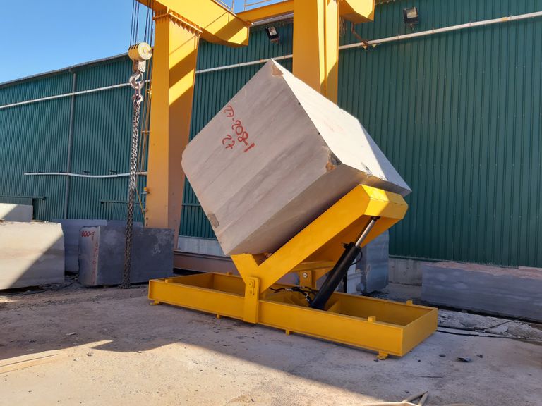 Volteador de bloques y cualquier tipo de piezas Volteador de bloques y cualquier tipo de piezas